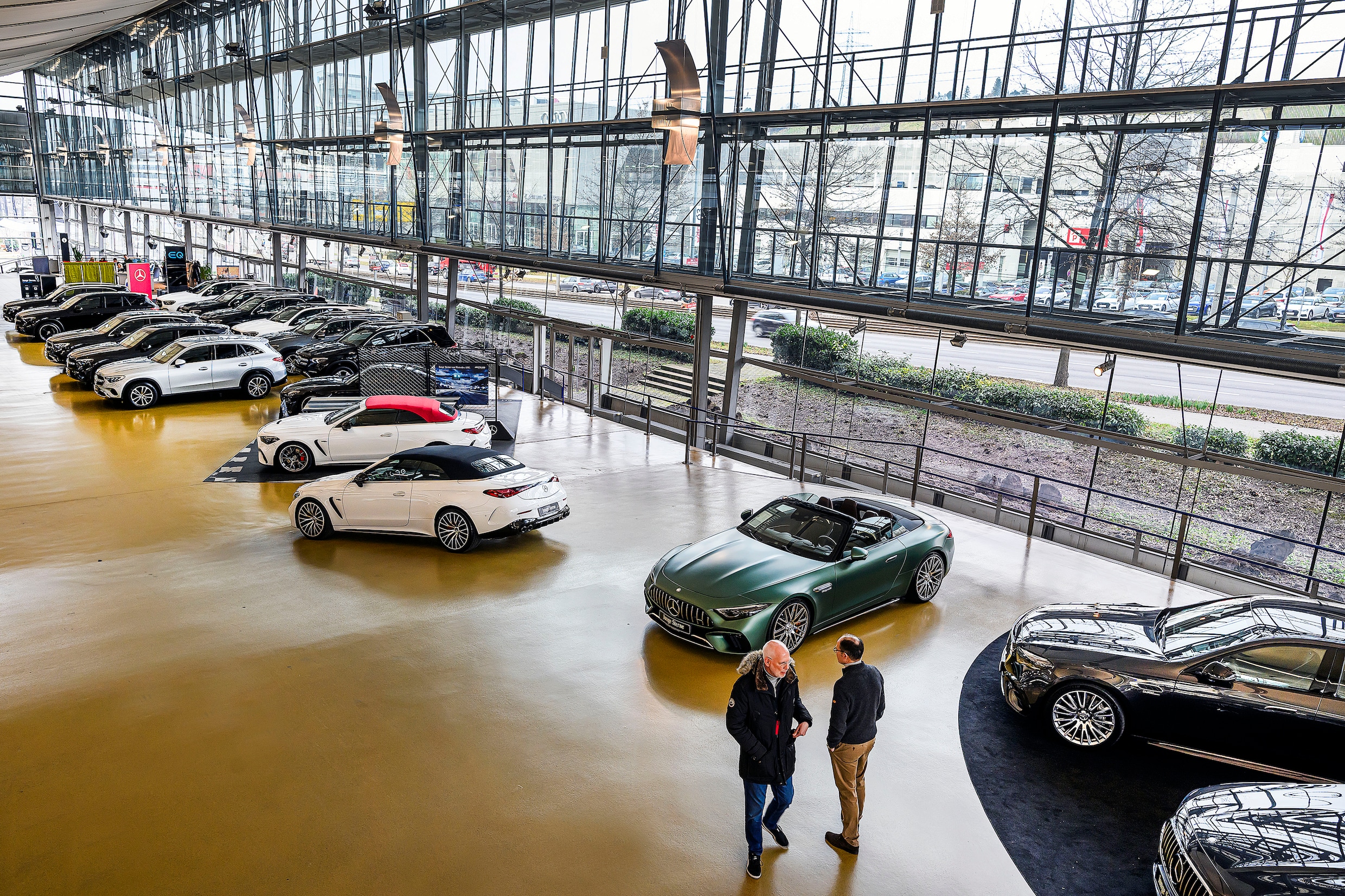 Duitse auto-industrie hangt tussen hemel en aarde: ‘Ik geloofde altijd ...