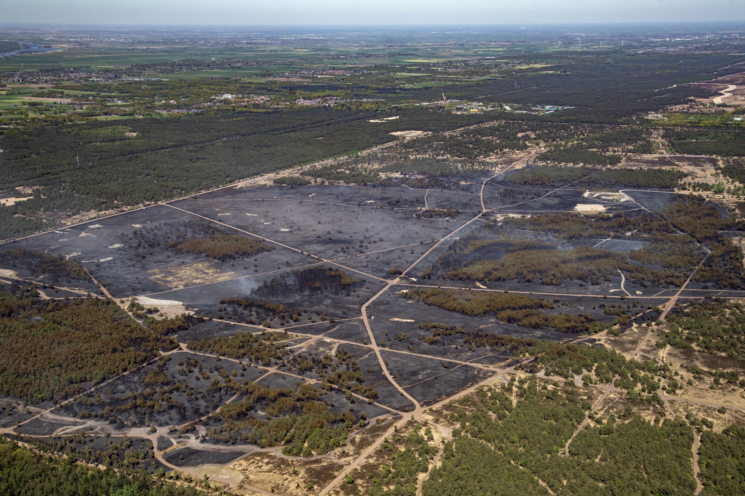 Grote natuurbranden onder controle, inzet Franse, Duitse en Belgische ...