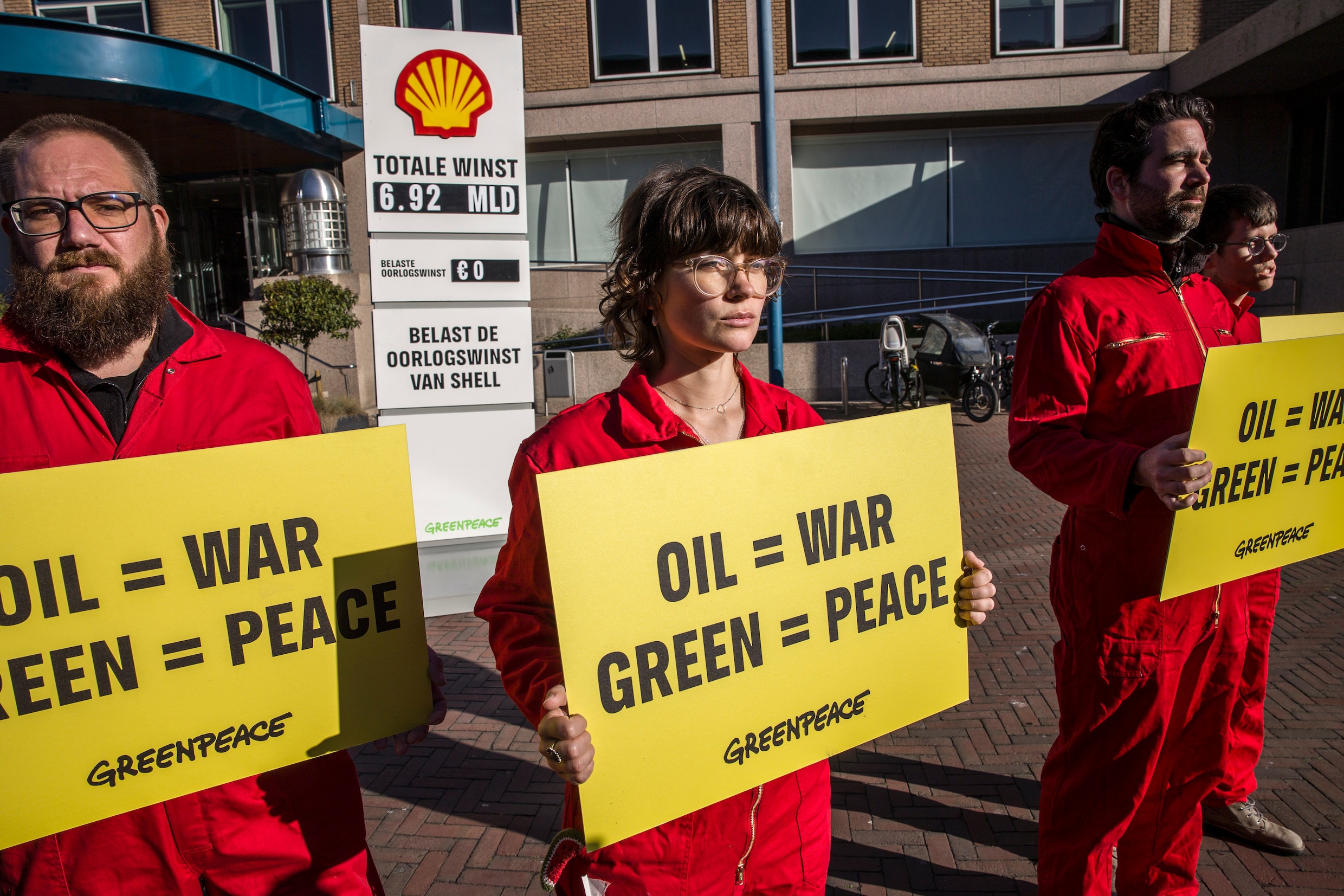 Shell plukt vruchten én vangt klappen op van oorlog Midden-Oosten ...