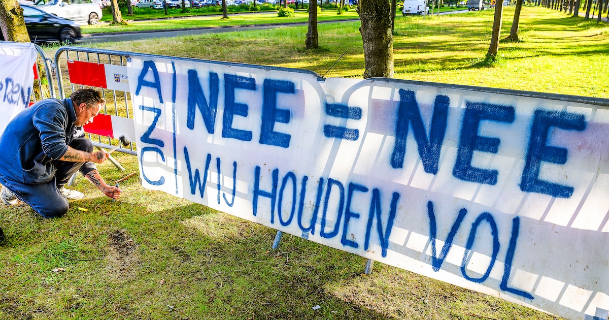 Opnieuw vernielingen bij gemeentehuis van Wijk bij Duurstede bij ...