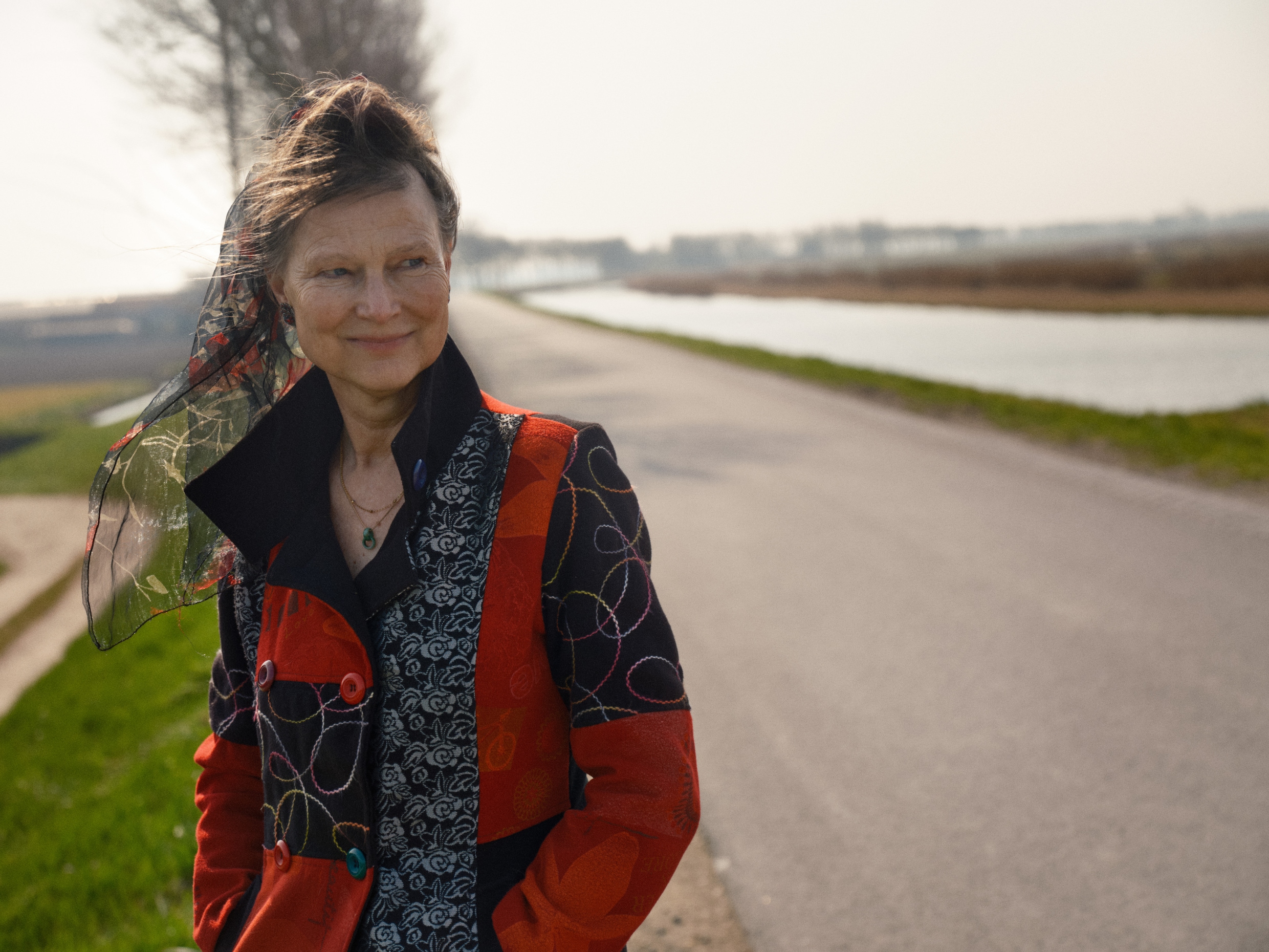 ‘Eigenlijk heb ik niet één maar twee, drie levens geleefd’ | de Volkskrant