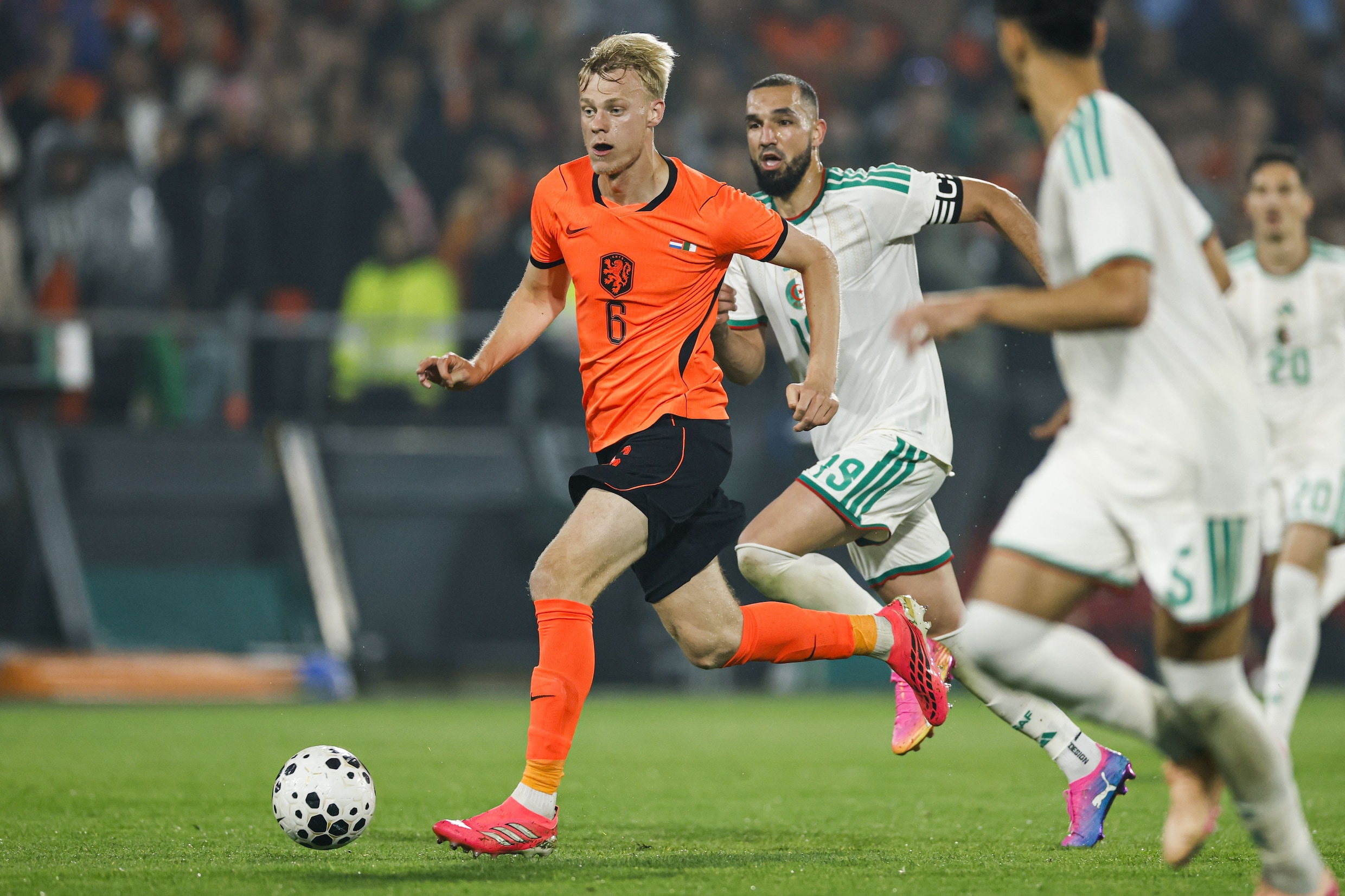 Nederland wederom met Malen in de punt tegen Oezbekistan, die eerste ...