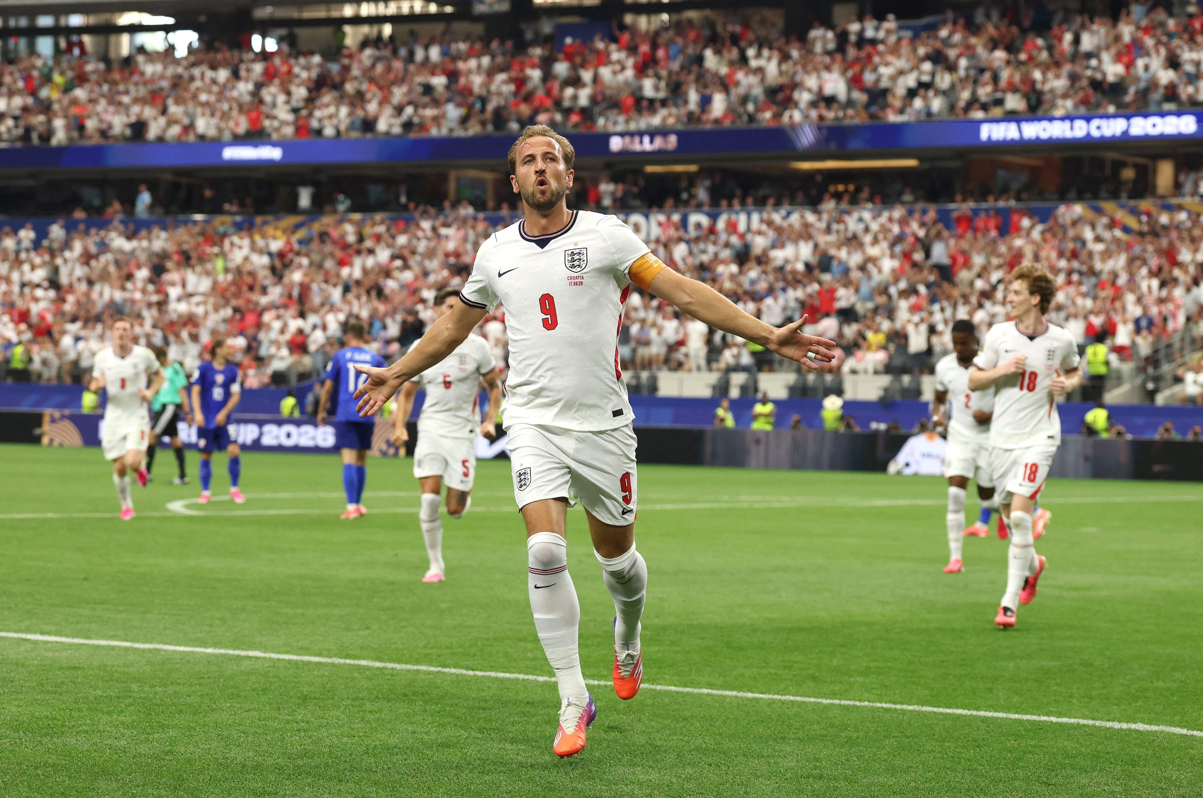 Engeland voetbalt met comfortabele voorsprong van 4-2 naar het einde ...