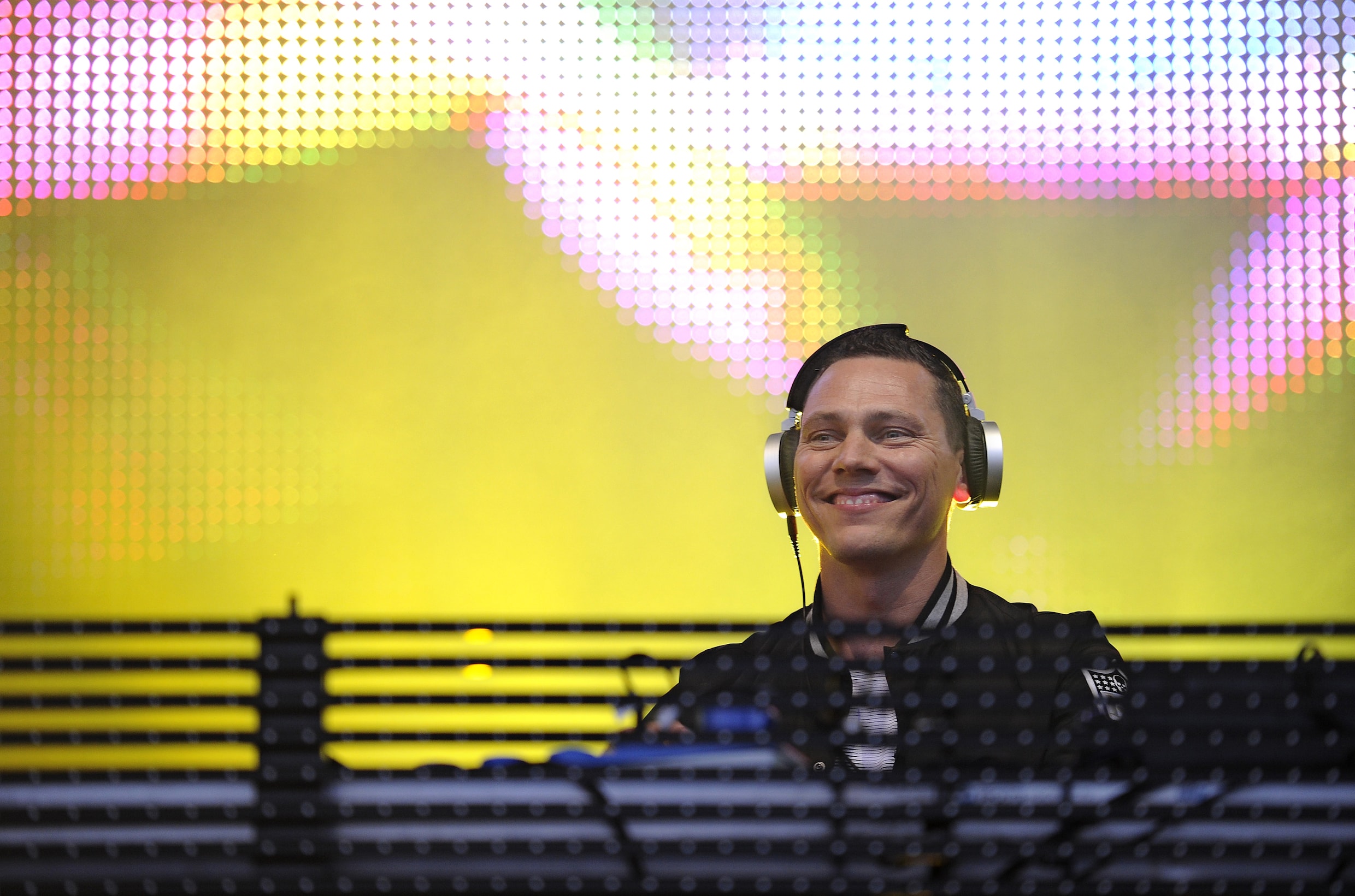 Tiësto aan de slag voor BBC Radio 1 | de Volkskrant