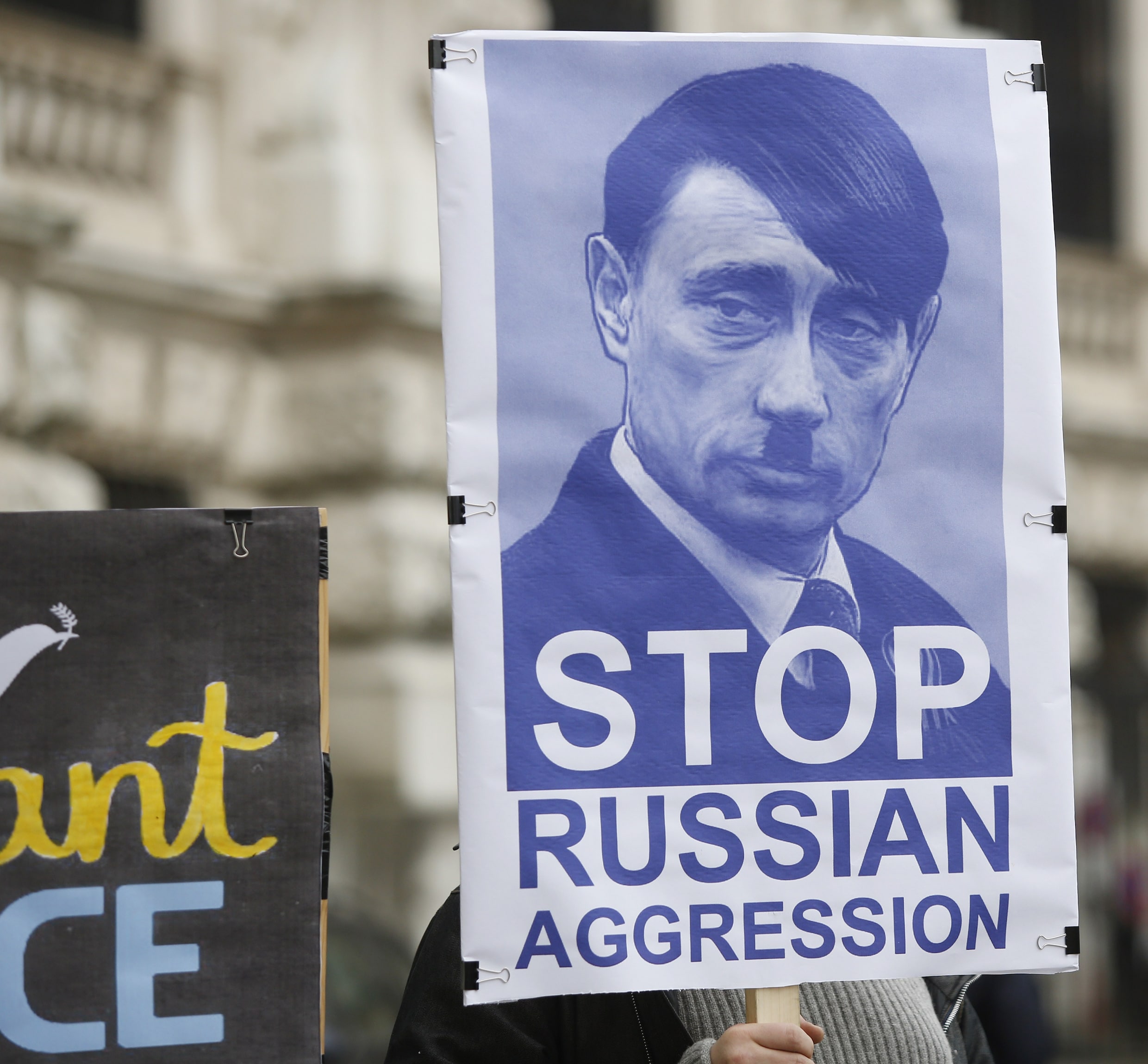 'Vladimir Poetin is de nieuwe Adolf Hitler' | de Volkskrant