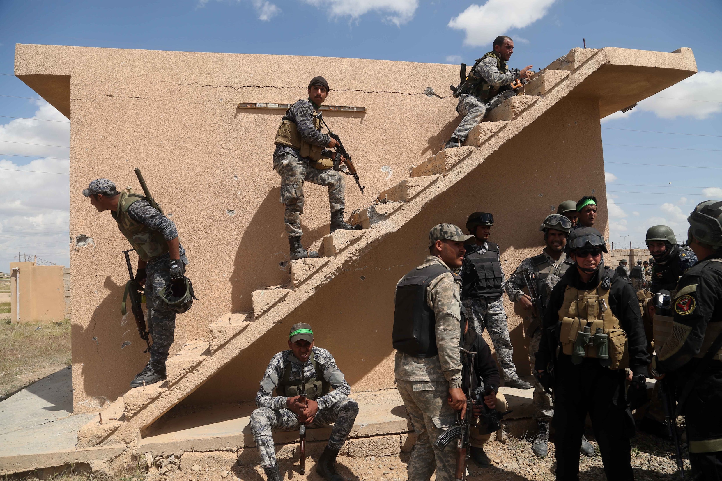 Irak claimt 'magnifieke overwinning' op IS in Tikrit | de Volkskrant