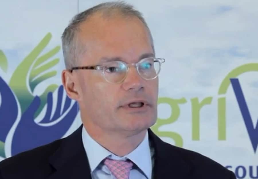 Rabobank-topman Sipko Schat vertrekt met bijna negen ton | de Volkskrant