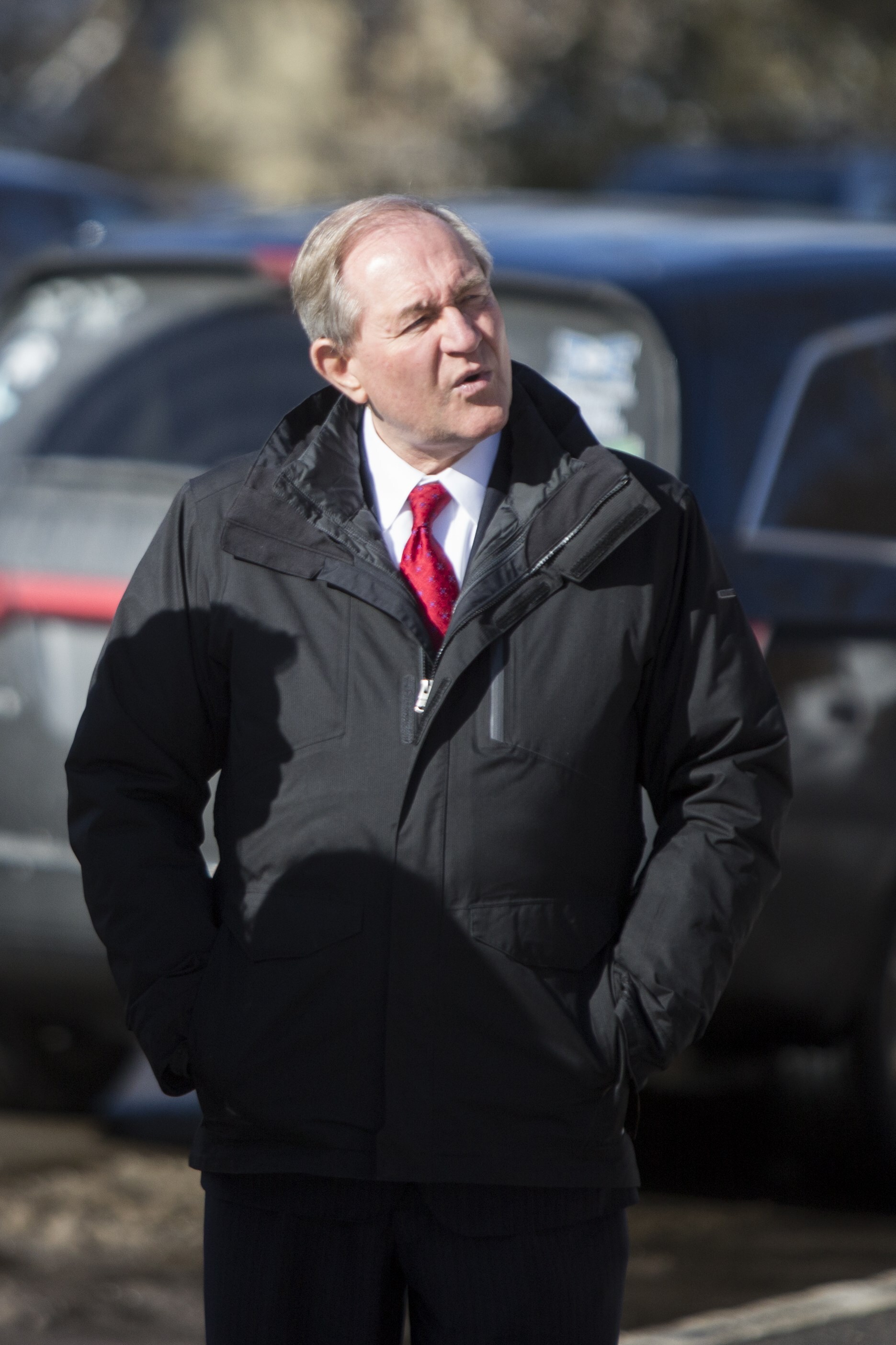 Republikein Jim Gilmore gooit handdoek in de ring | de Volkskrant