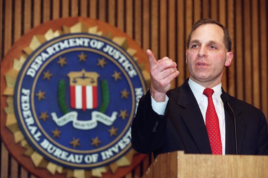 FIFA huurt bedrijf in van ex-topman FBI | de Volkskrant