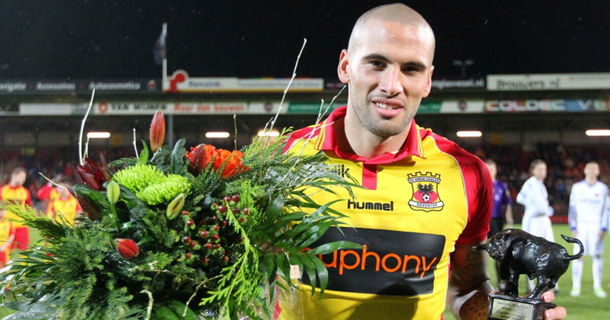 Joey Suk transfervrij voor vier jaar naar NAC | de Volkskrant