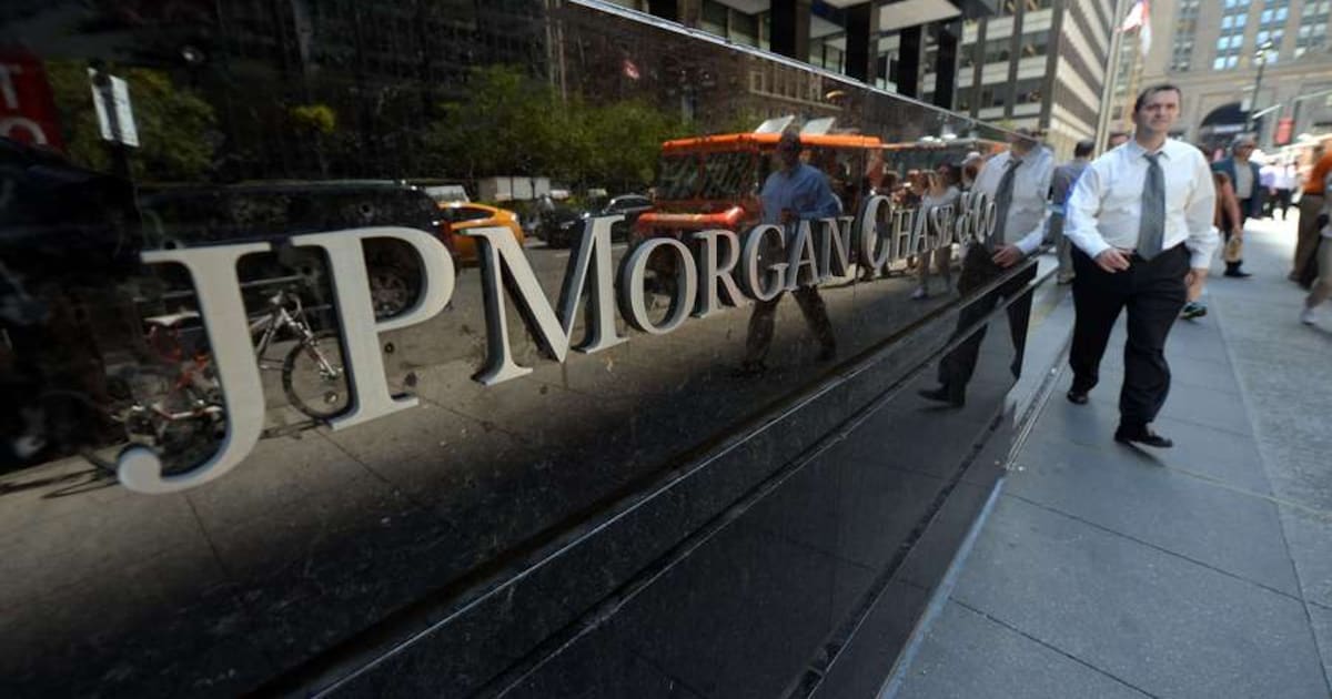 Chef van verantwoordelijke van miljardenverlies JP Morgan opgepakt | de ...