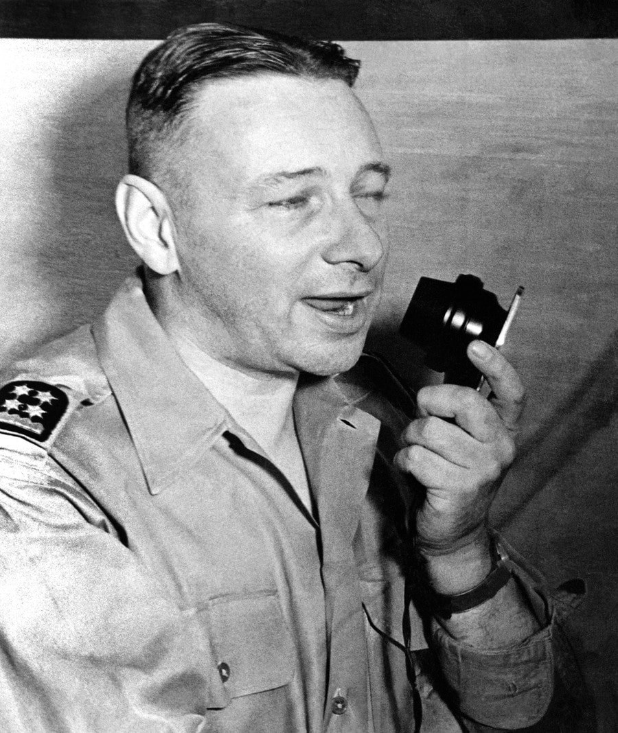 'Generaal Spoor voerde eigen oorlog in Nederlands-Indië' | de Volkskrant