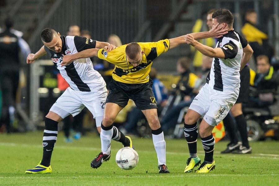 Huurling Chelsea bezorgt NAC late zege op Heracles | de Volkskrant Huurling Chelsea bezorgt NAC late zege op Heracles | de Volkskrant