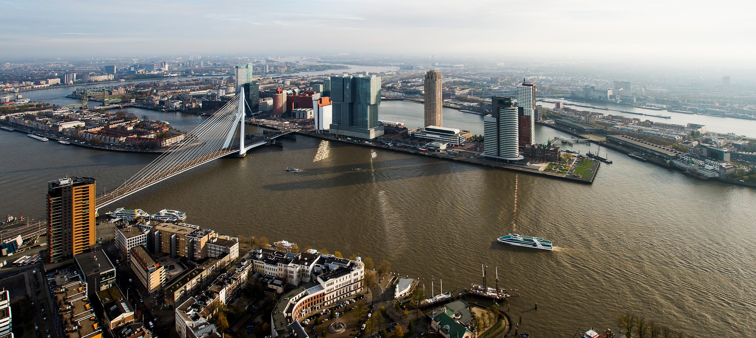 Rotterdam krijgt nieuwe brug of tunnel | de Volkskrant