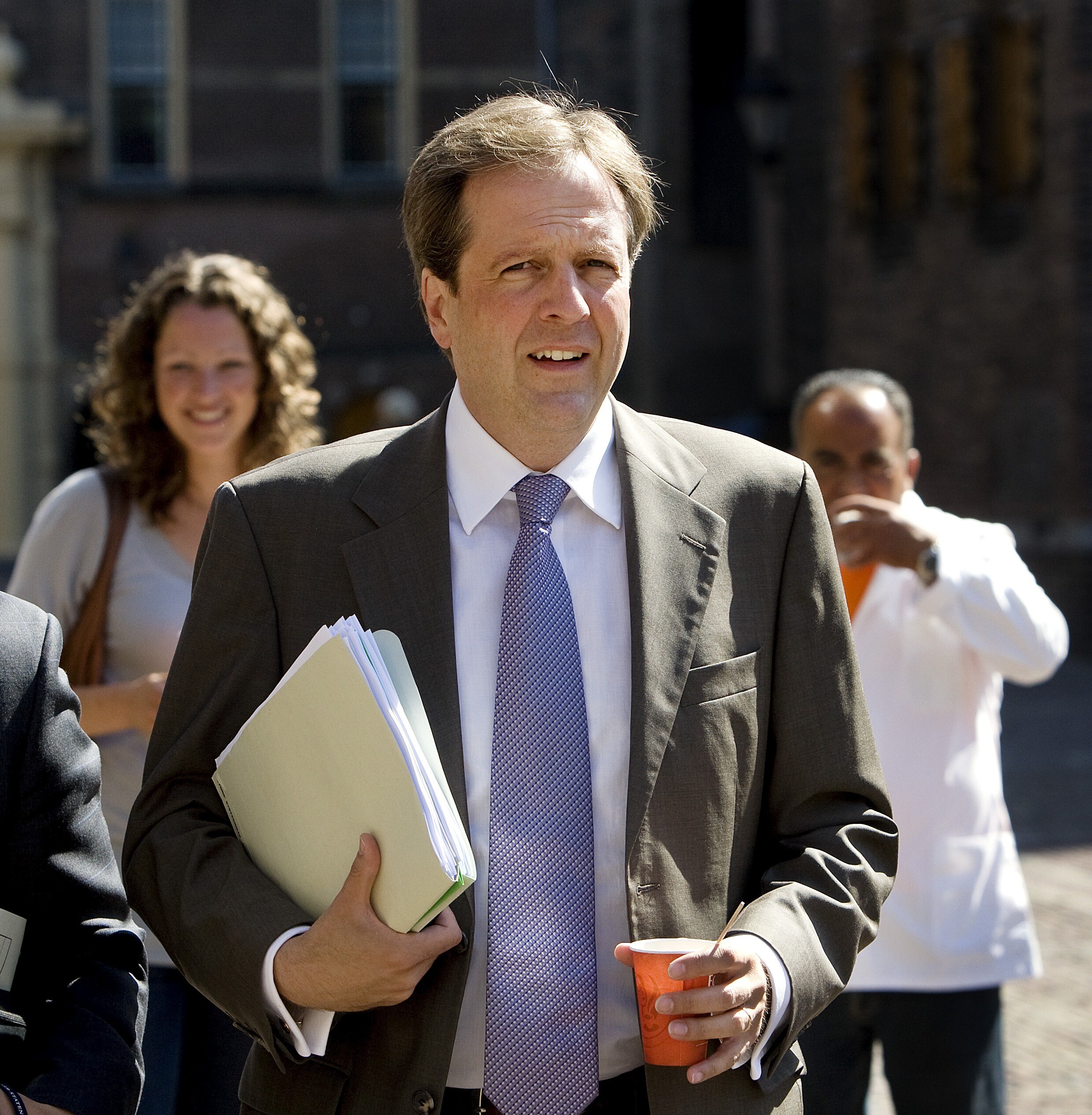 Verkiezingscongressen D66 en VVD - 'Voel de liberaal in je!' | de ...